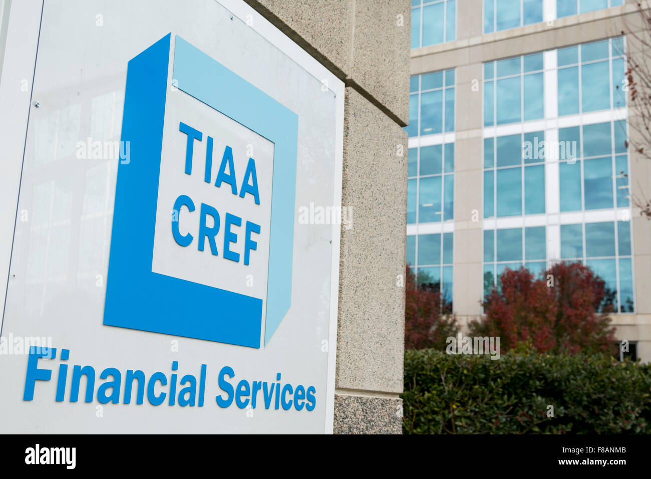 Tiaa Cref Logo