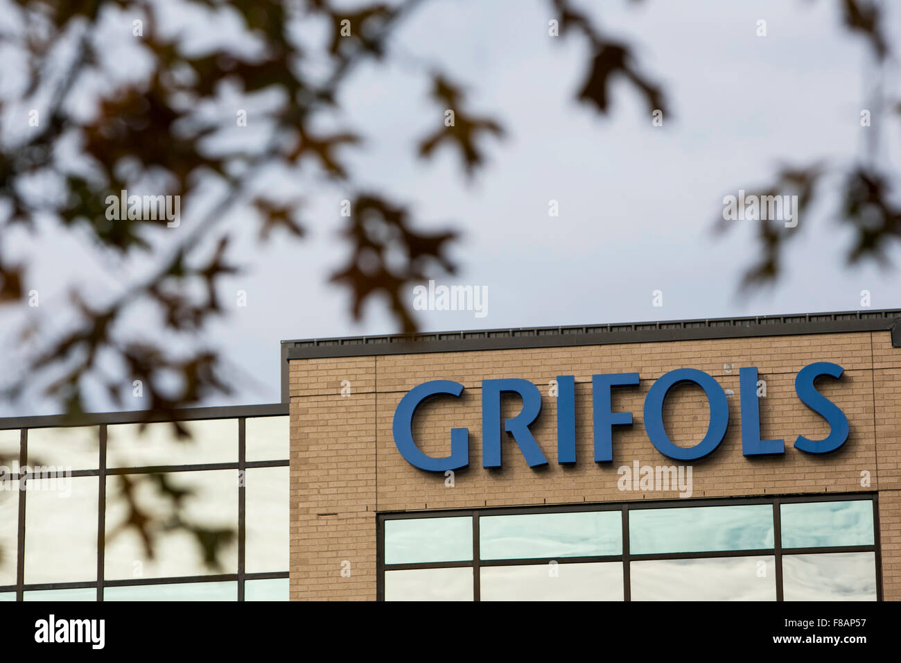 Grifols hi-res stock photography and images - Alamy