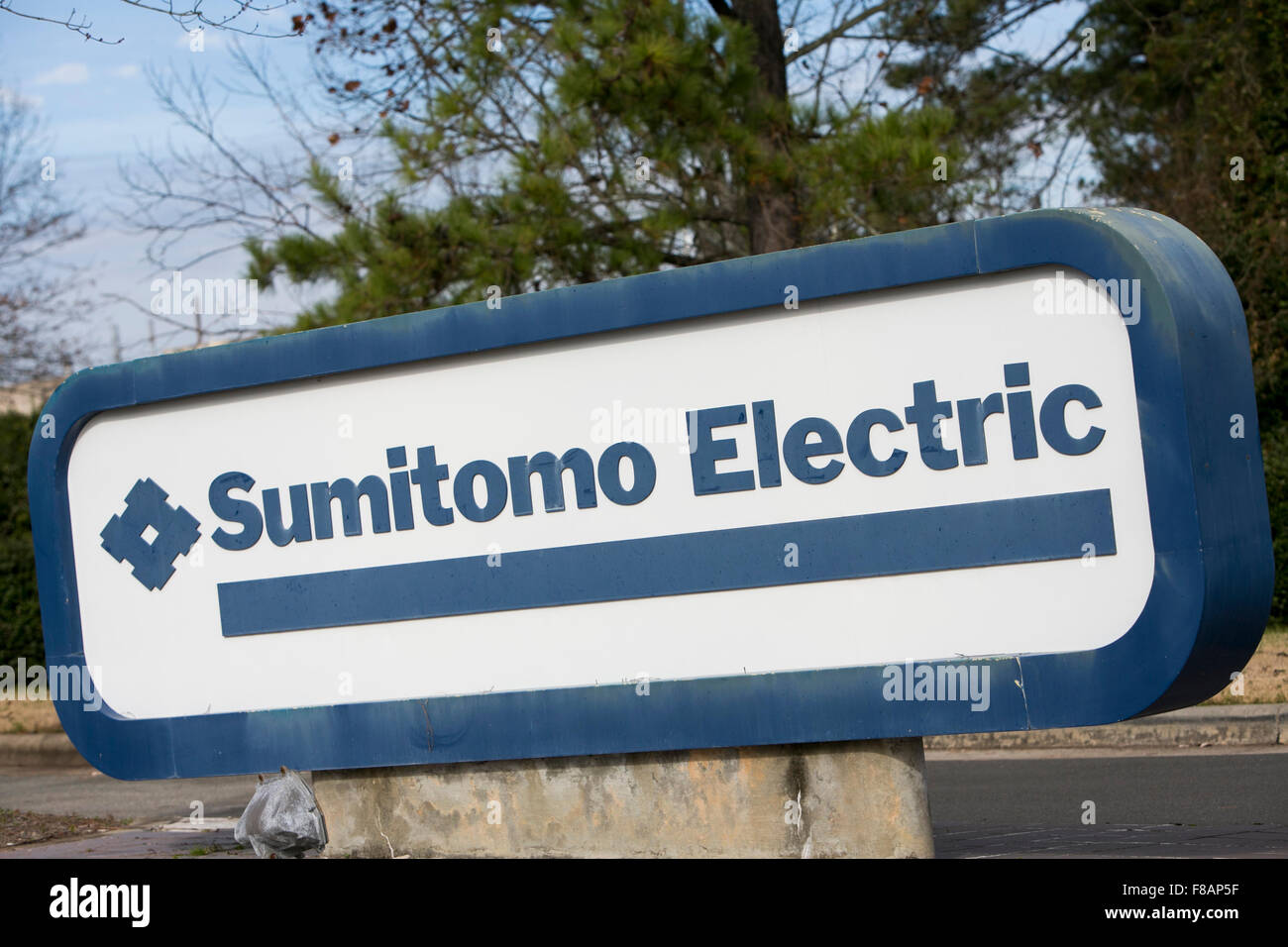 Sumitomo electric industries hi-res stock photography and images - Alamy