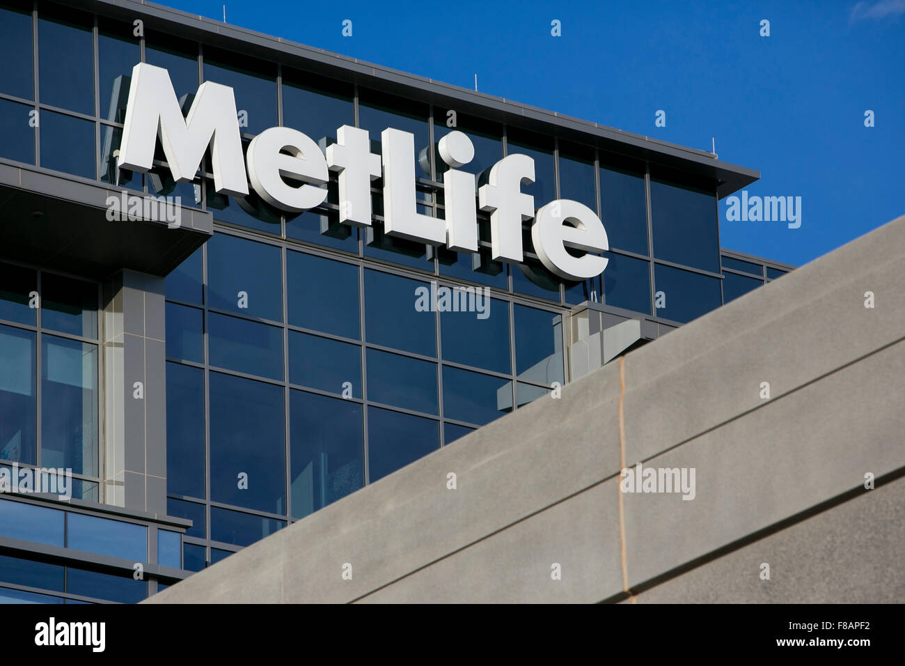 Metlife hi-res stock photography and images - Alamy