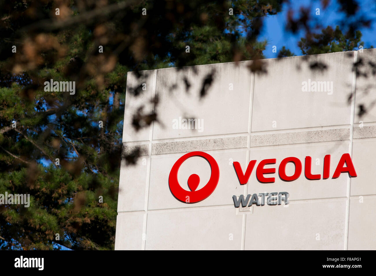 Veolia hi-res stock photography and images - Alamy
