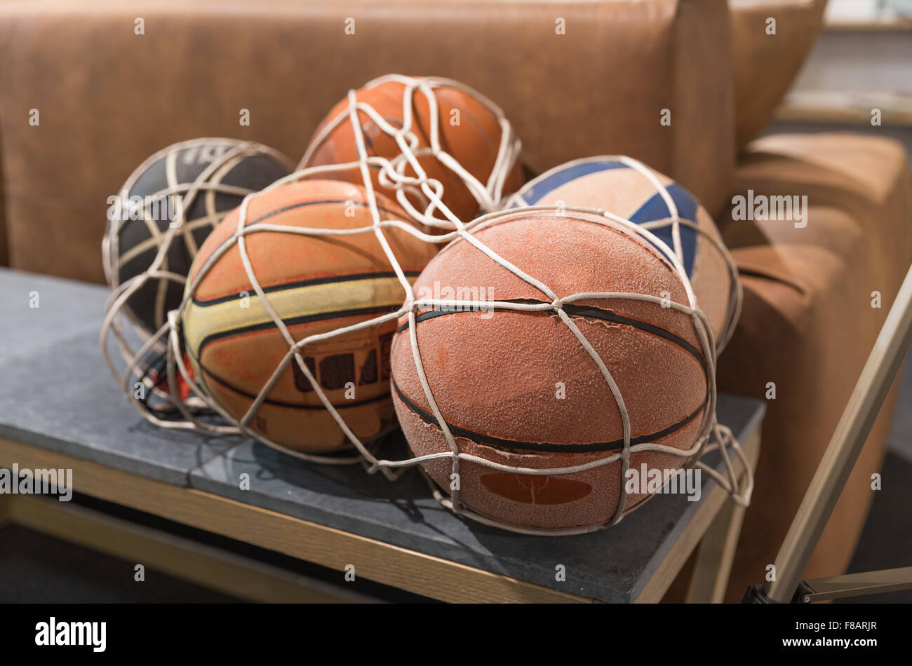 Old basketball net hi-res stock photography and images - Alamy