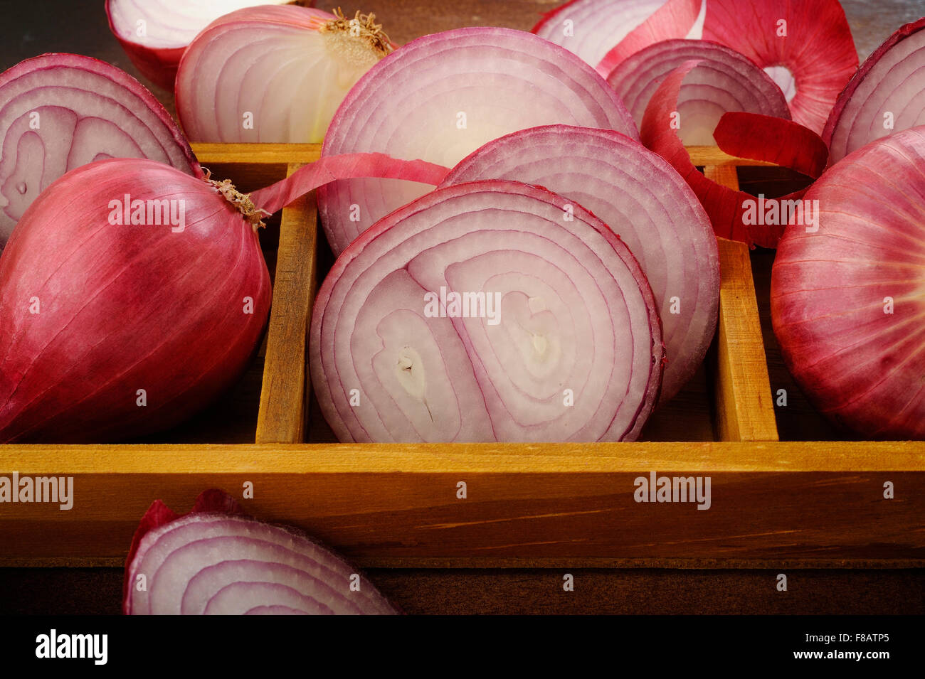 Sliced red onion Stock Photo - Alamy