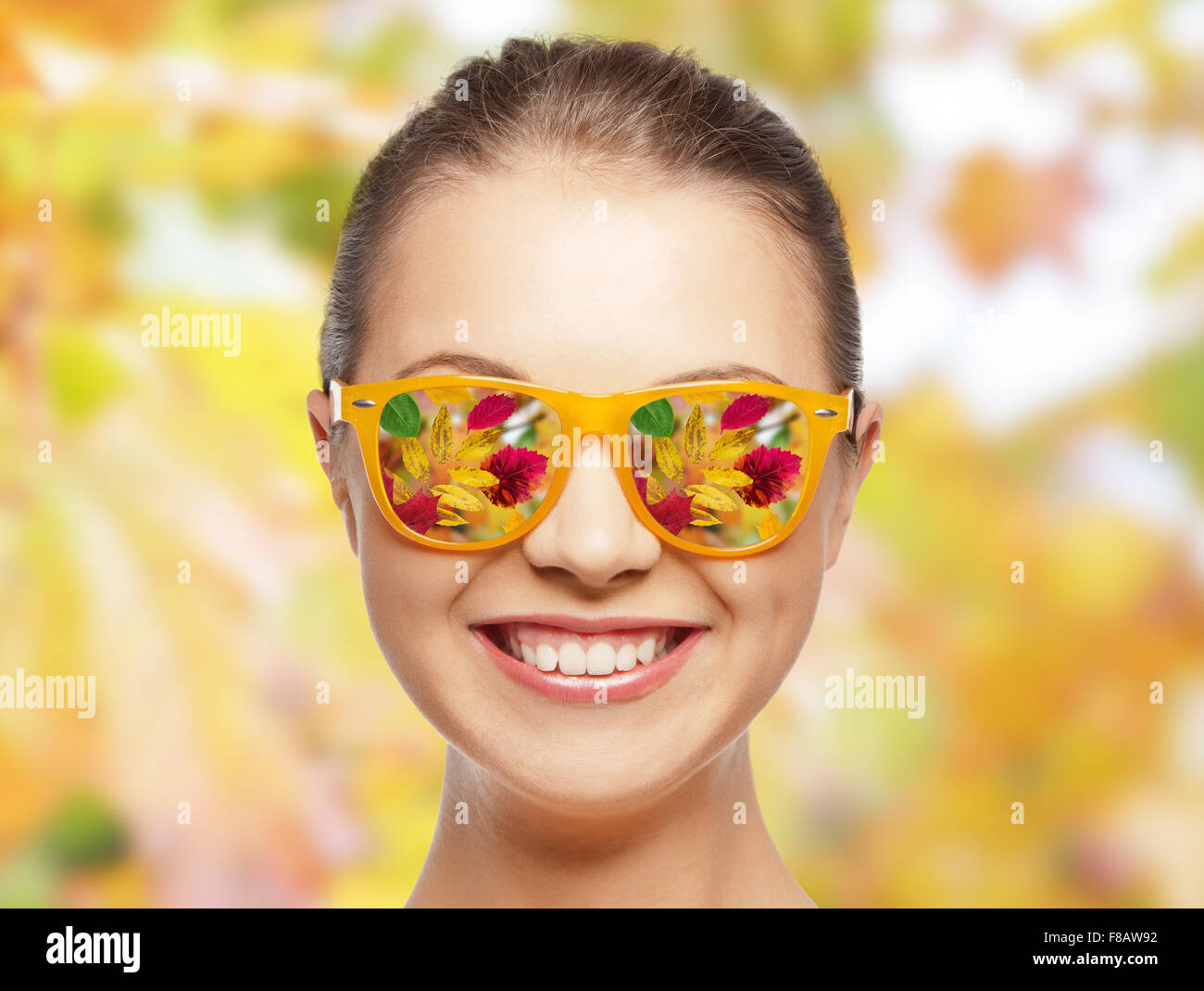 happy face of teenage girl in sunglasses Stock Photo - Alamy