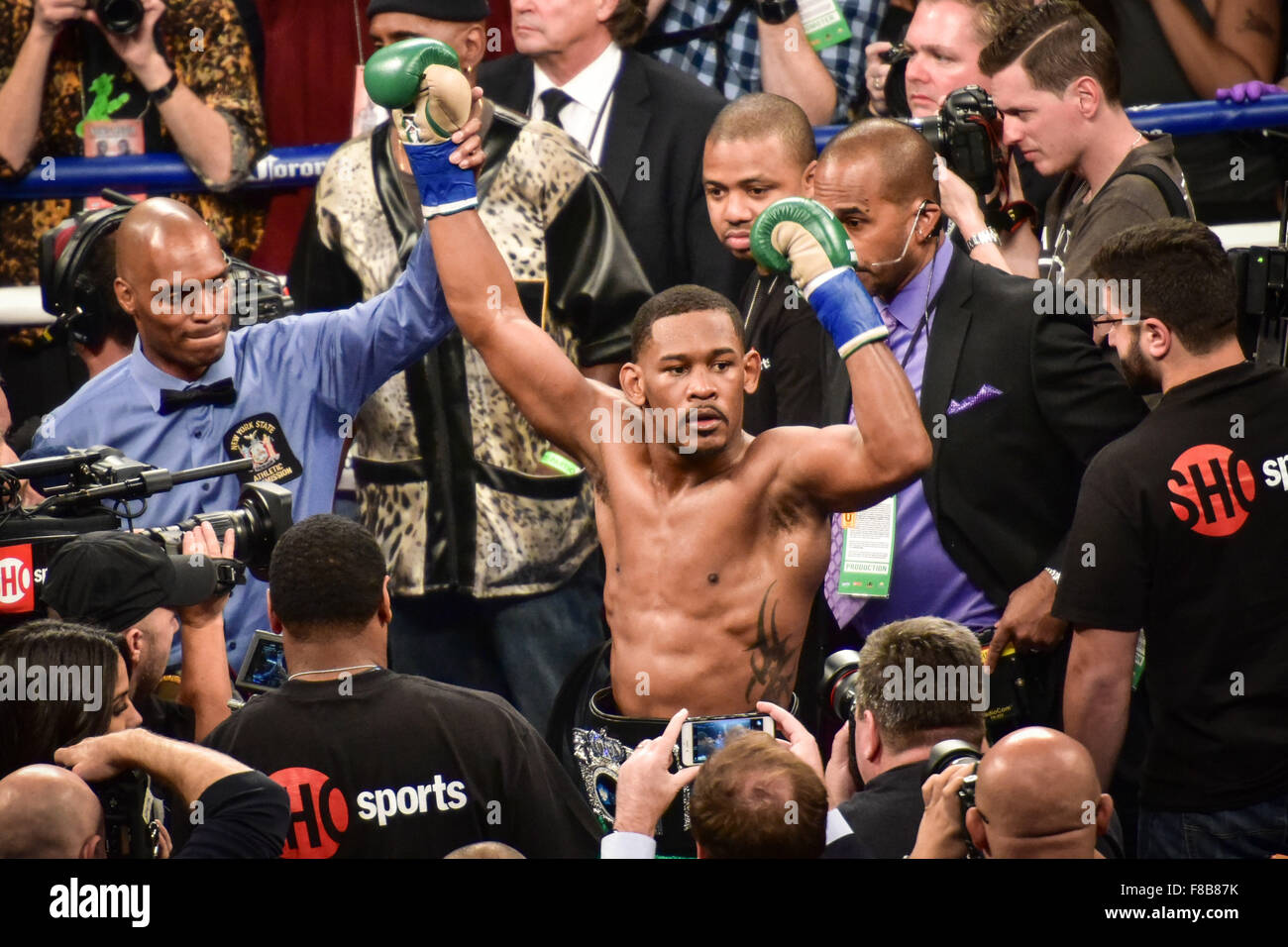 Daniel jacobs hi-res stock photography and images - Alamy