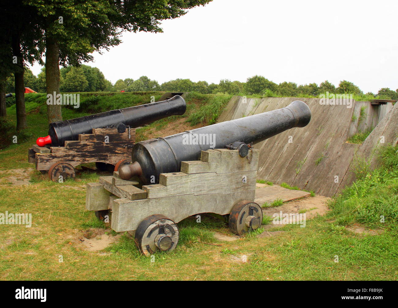 Tewo canons at fortress Bourtange. Netherlands Stock Photo - Alamy