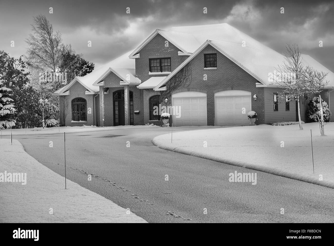 Family modern home Black and White Stock Photos & Images - Alamy