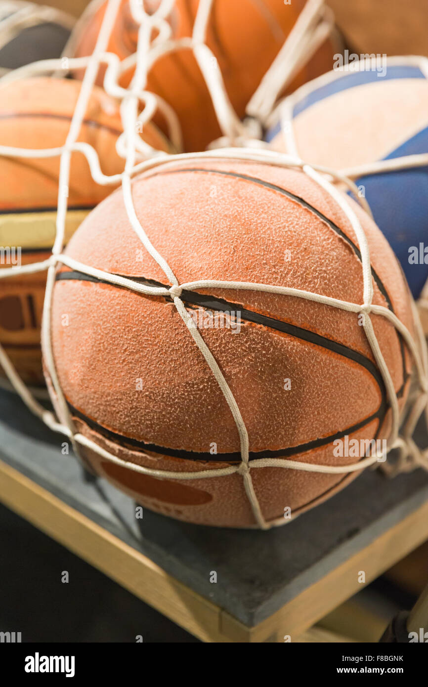 Vintage basketball court hi-res stock photography and images - Alamy