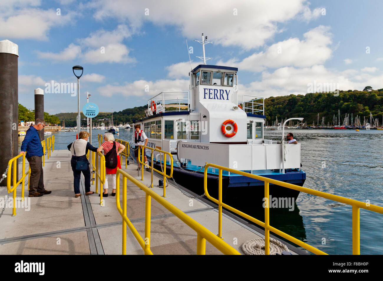 The Dartmouth - Kingswear ferry approaching the pontoon at Dartmouth ...