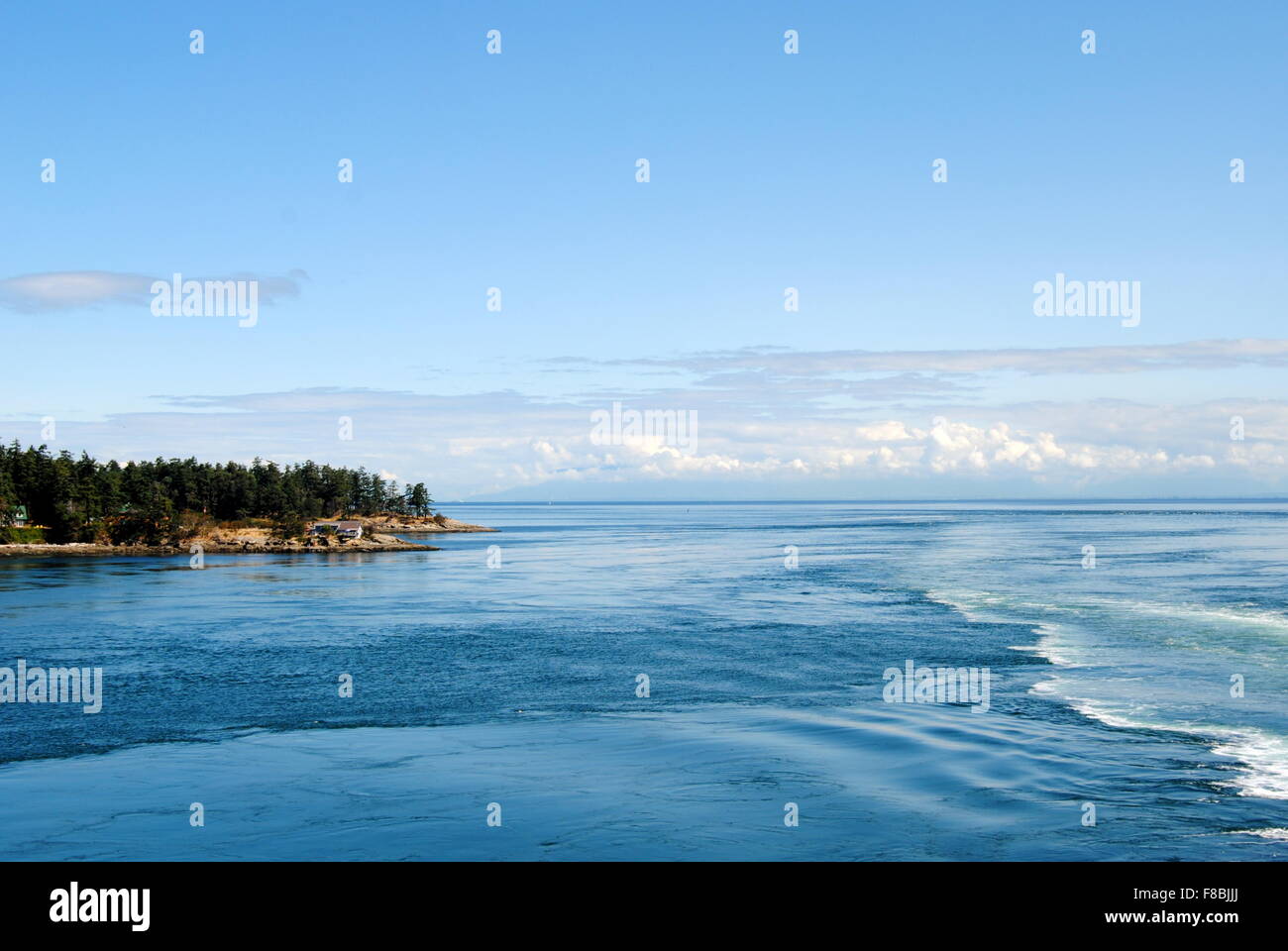 Island off coast vancouver hi-res stock photography and images - Alamy