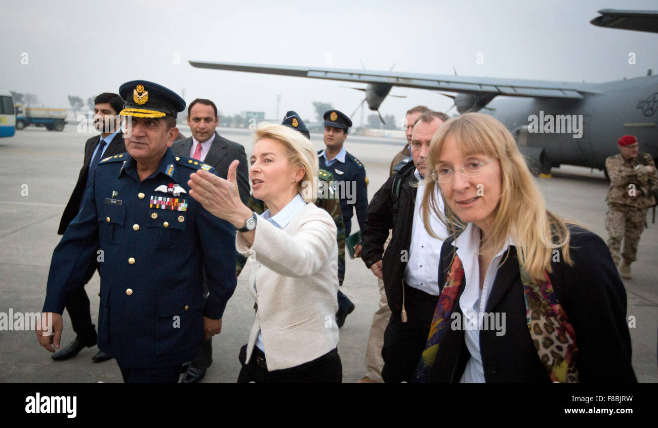 German ambassador to pakistan hi-res stock photography and images - Alamy