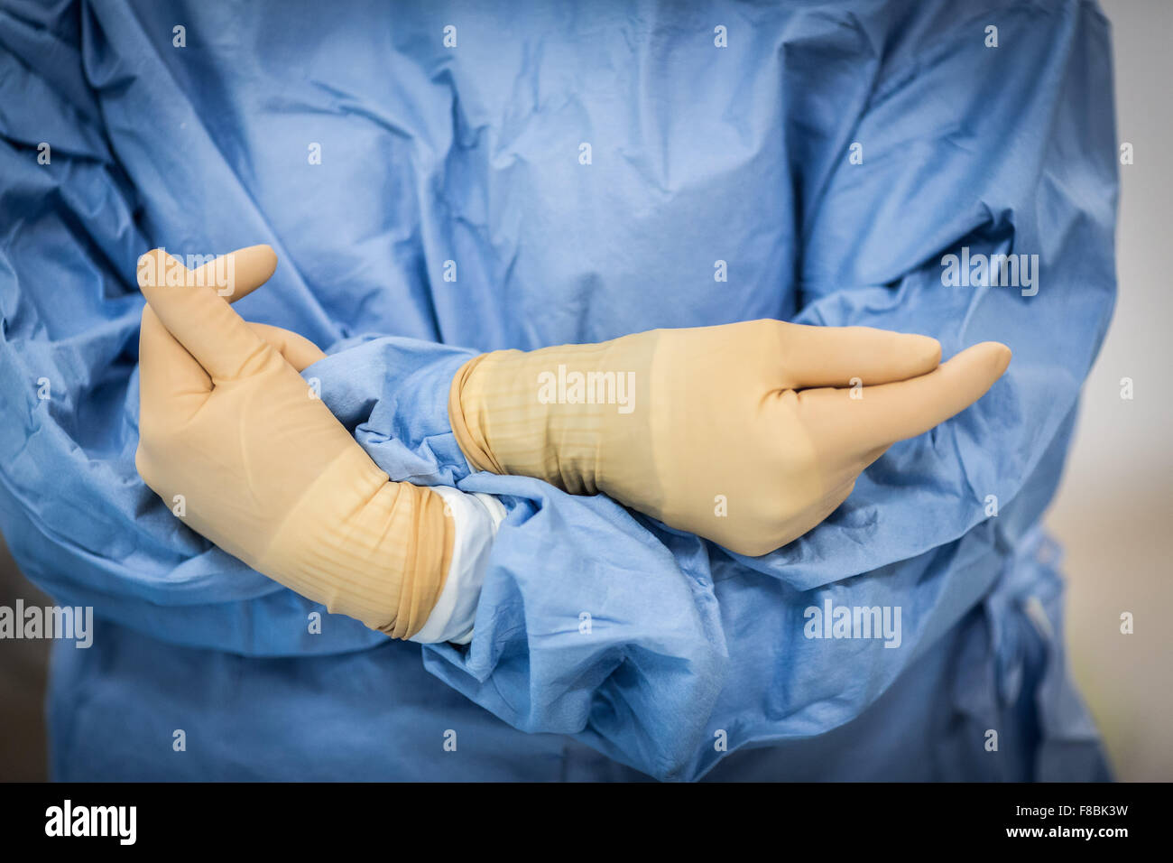 Surgical gloves hi-res stock photography and images - Alamy