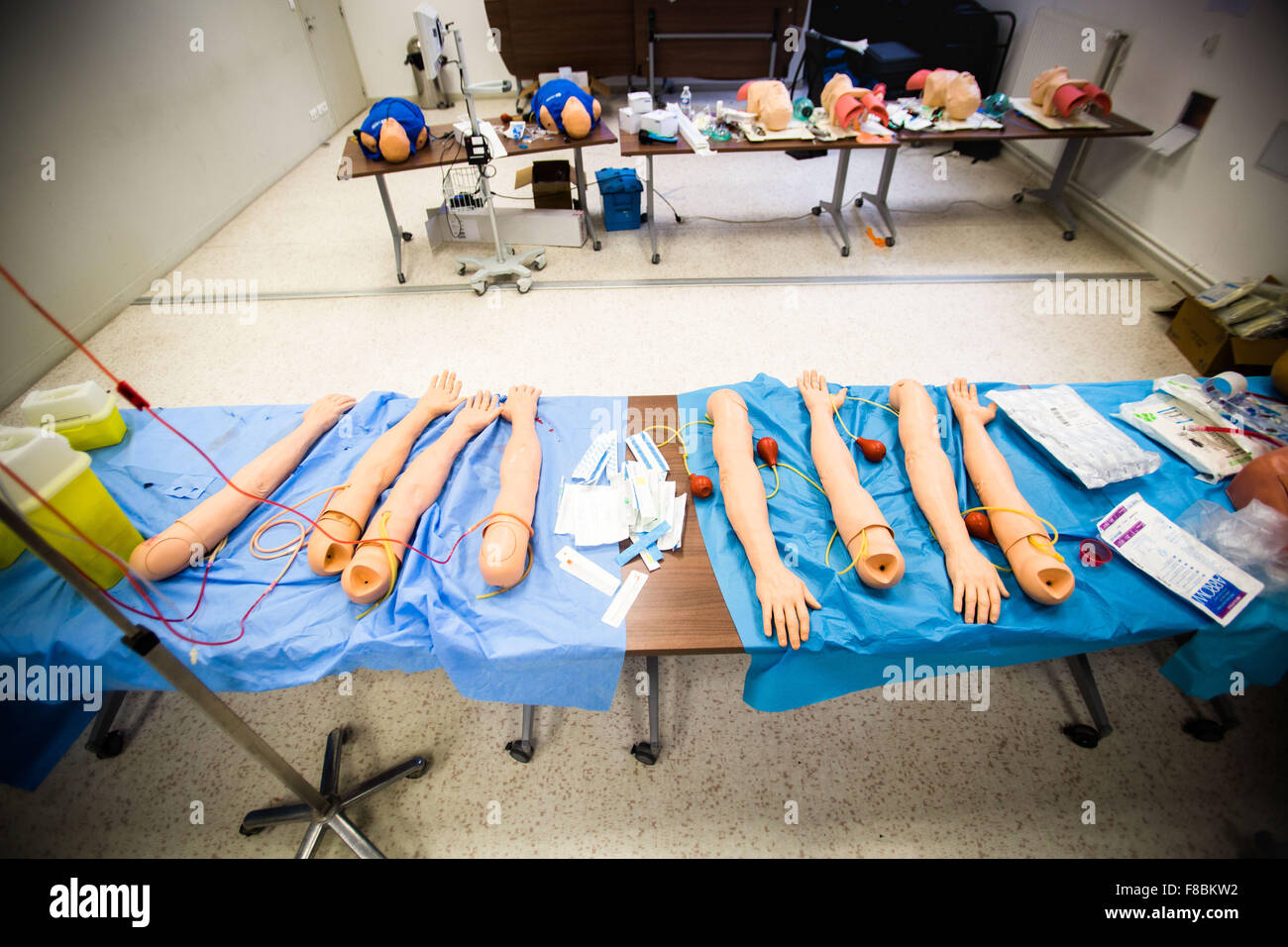 Medical training, Patient simulator, SimMan 3G®, plateform iLumens ...