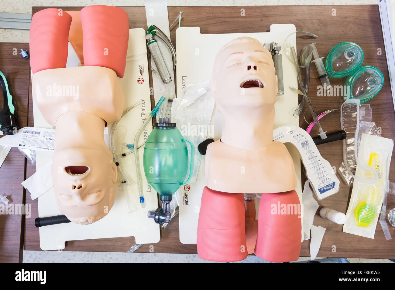 Intubation dummy hi-res stock photography and images - Alamy