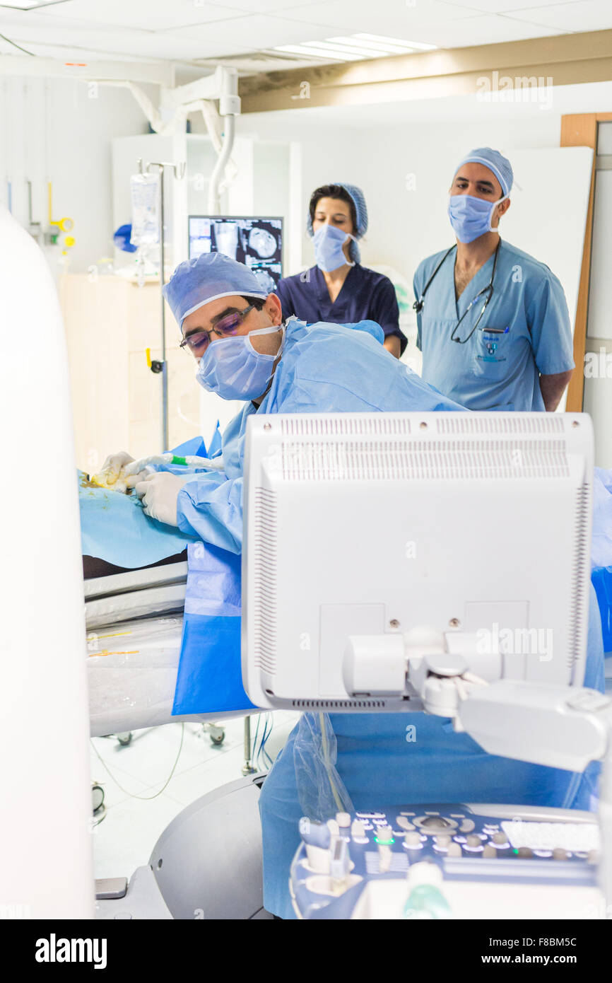 Radiofrequency ablation liver hi-res stock photography and images - Alamy