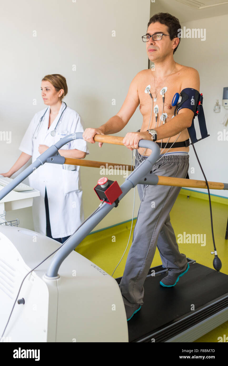 Ecg test hi-res stock photography and images - Alamy