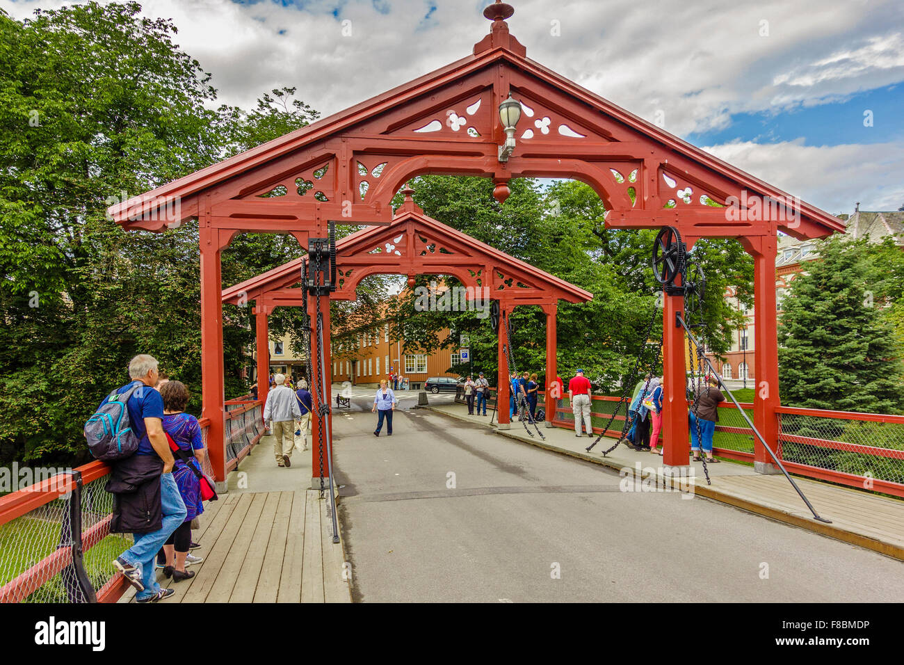 Nid hi-res stock photography and images - Alamy