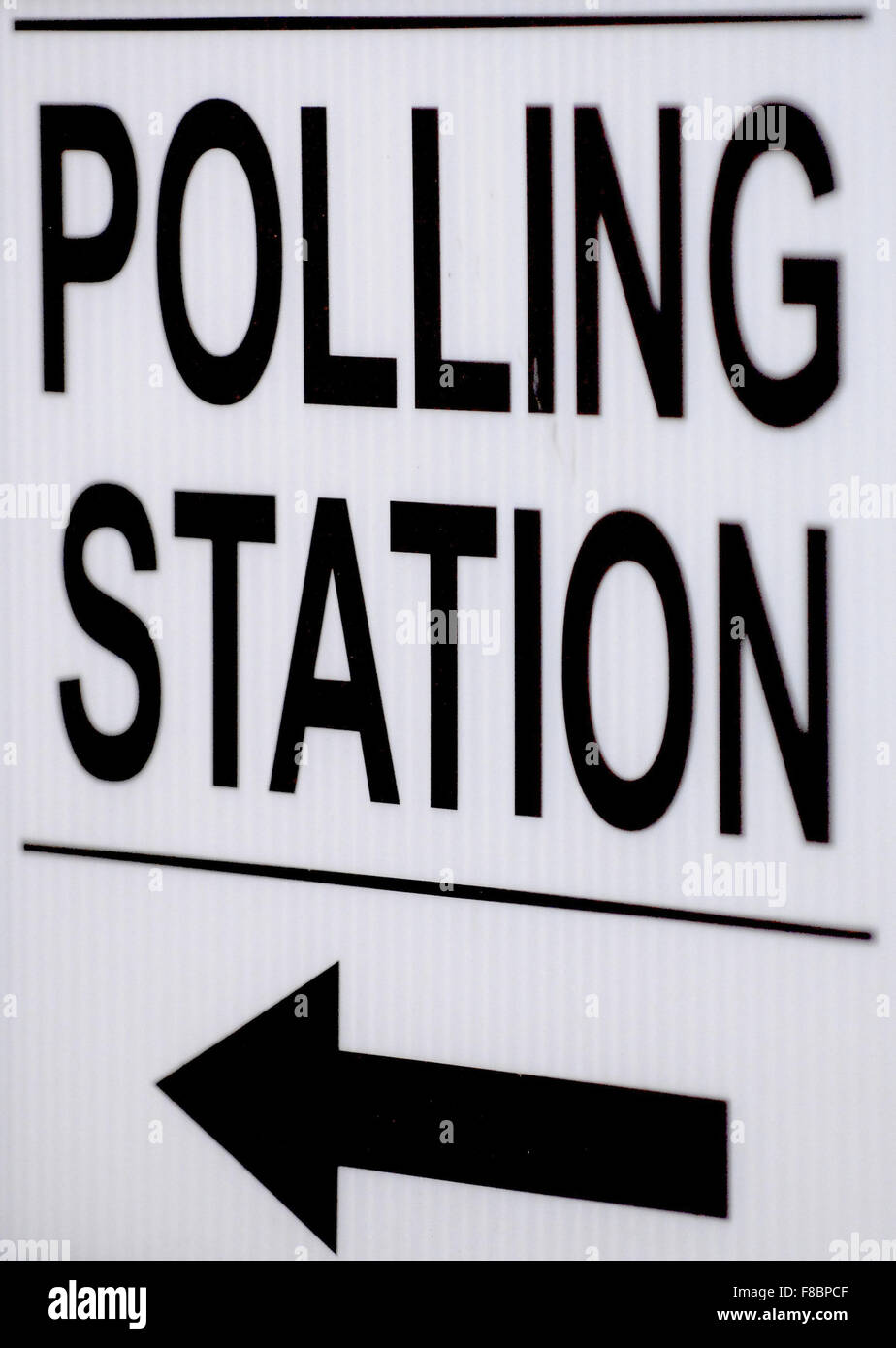 Elections sign with arrow hi-res stock photography and images - Alamy
