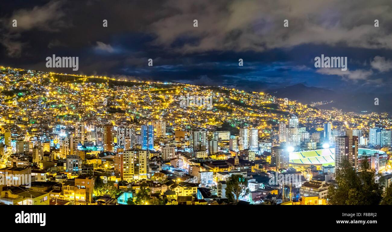 Illimani la paz bolivia hi-res stock photography and images - Alamy