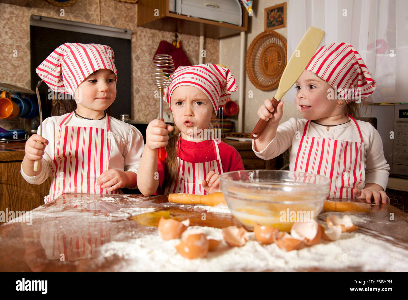 Kids kitchen cook mess hi-res stock photography and images - Alamy
