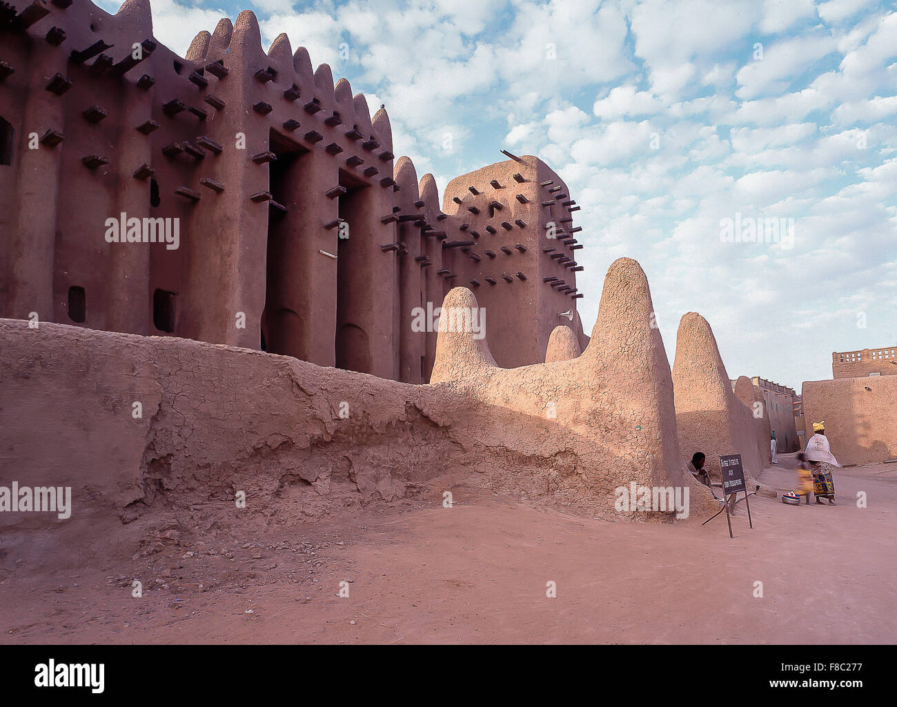 Great Mosque of Djenné, Mali Stock Photo - Alamy