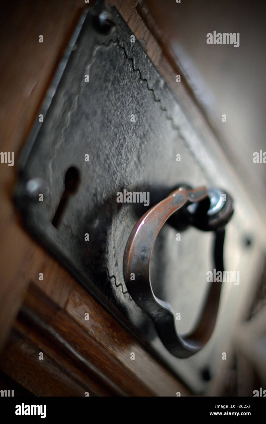 metal door handle Stock Photo - Alamy