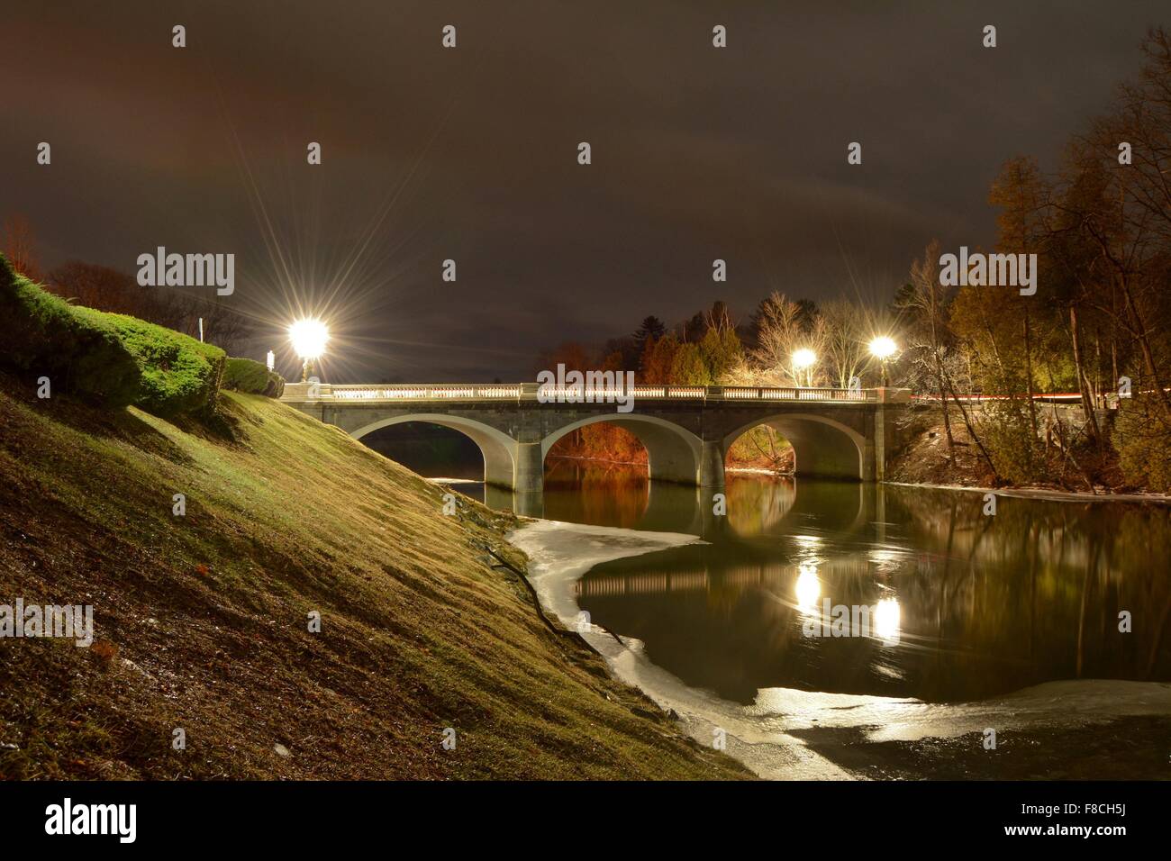 Vermont winter night hi-res stock photography and images - Alamy