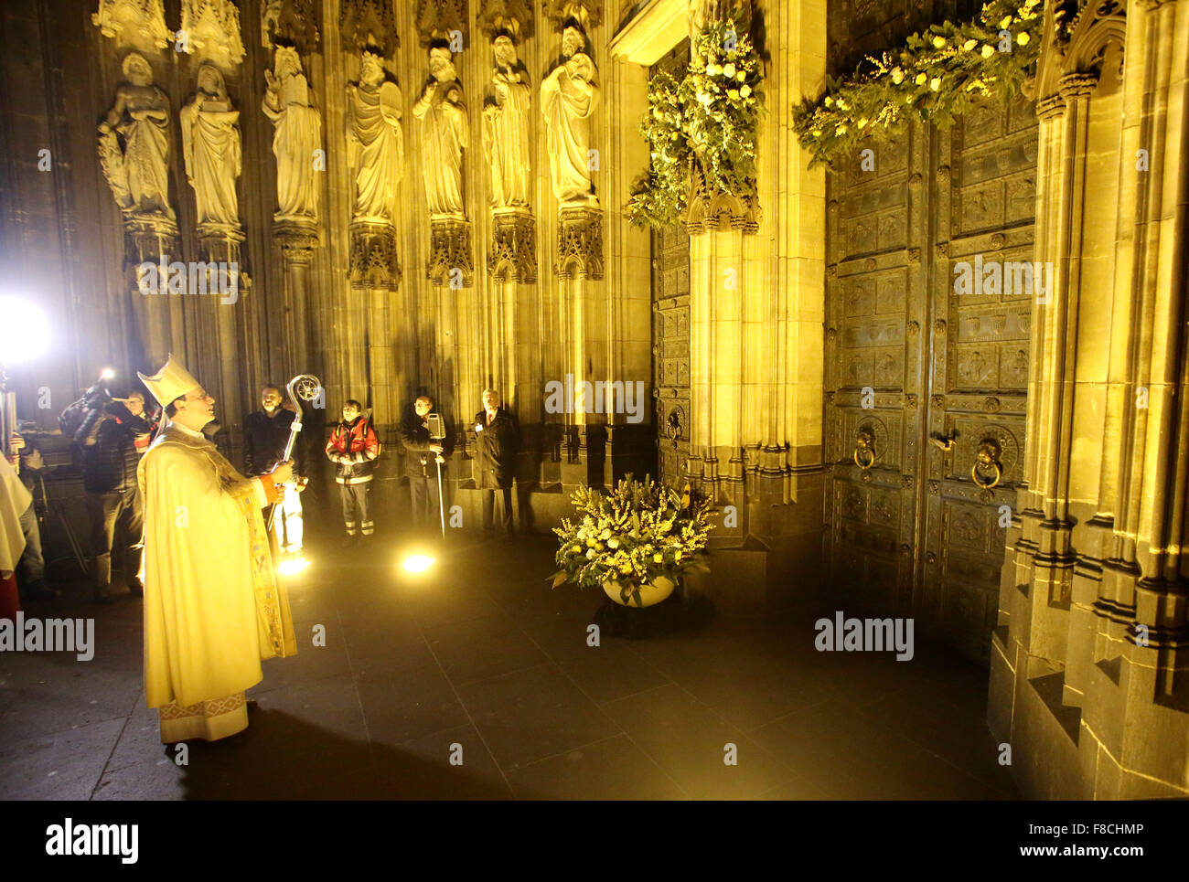 Holy door pope francis hi-res stock photography and images - Alamy