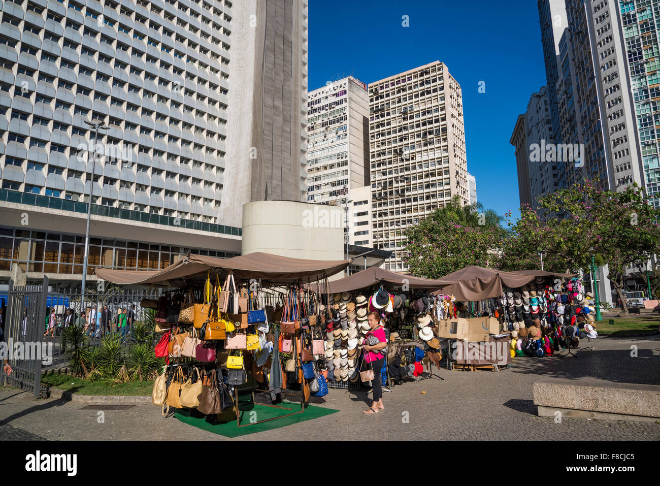 Street scene central people rio de janeiro hi-res stock photography and ...