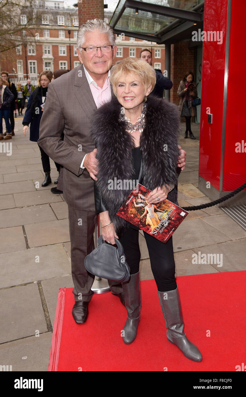 London, UK. Stephen Way and Gloria Hunniford at Matthew Bourne's ...