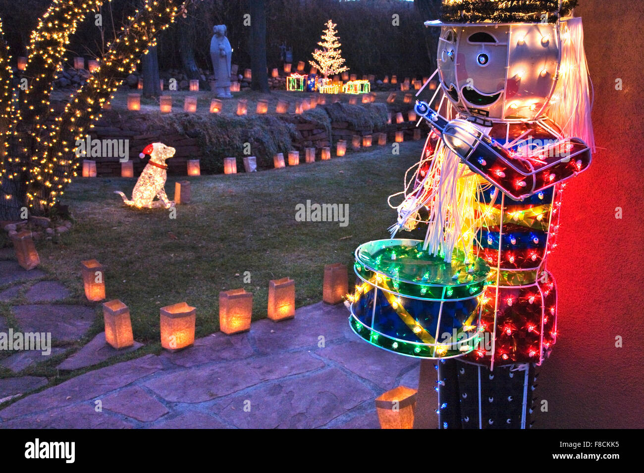 Faralitos and luminarias are traditional Christmas lights that decorate ...