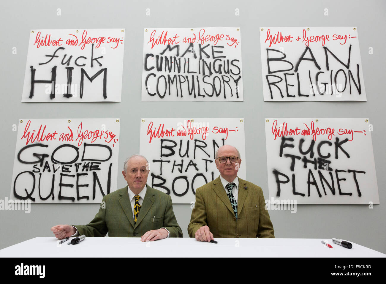 Gilbert white book hi-res stock photography and images - Alamy