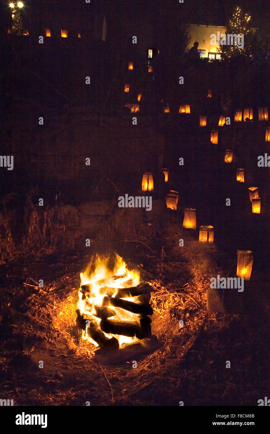 Faralitos and luminarias are traditional Christmas lights that decorate ...