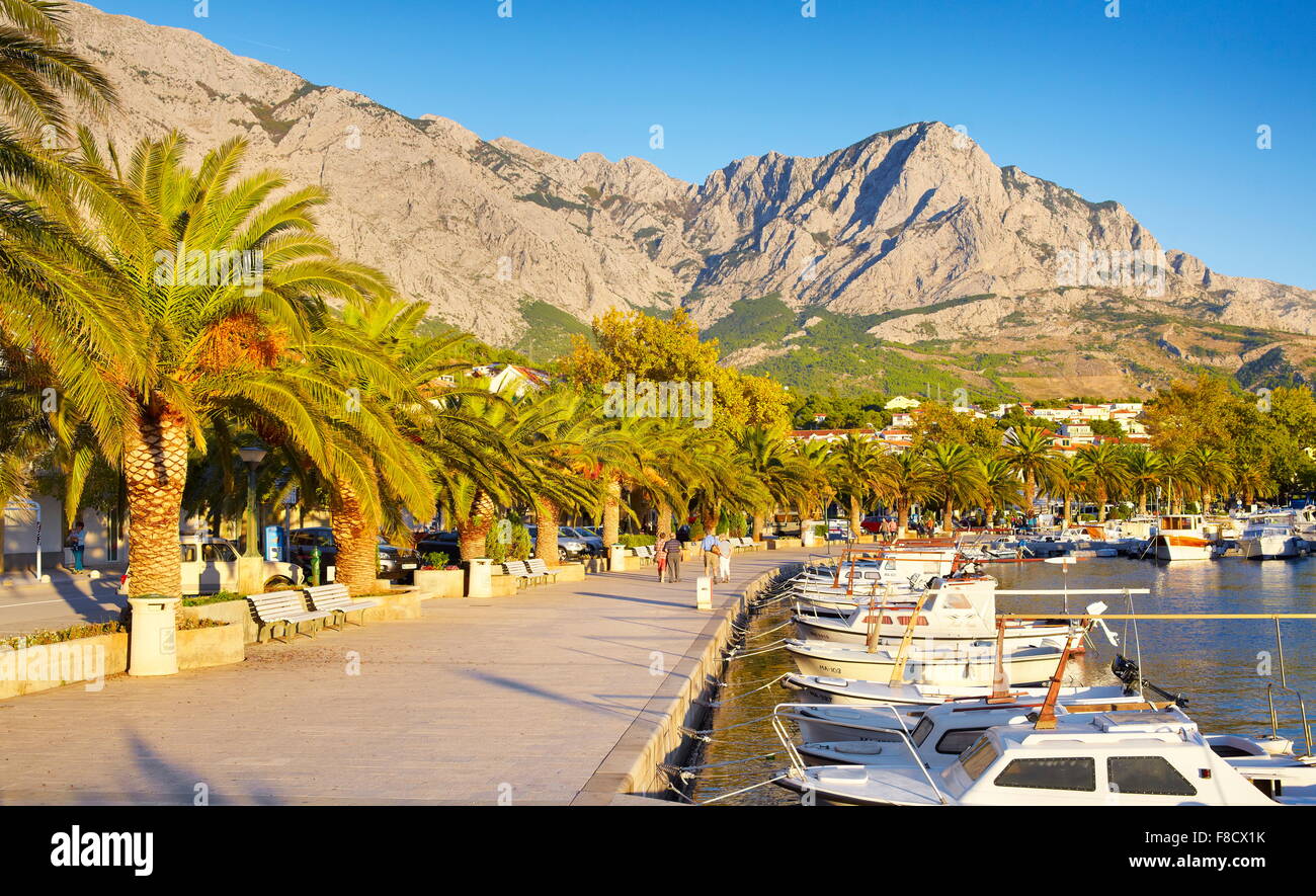 Baska village hi-res stock photography and images - Alamy