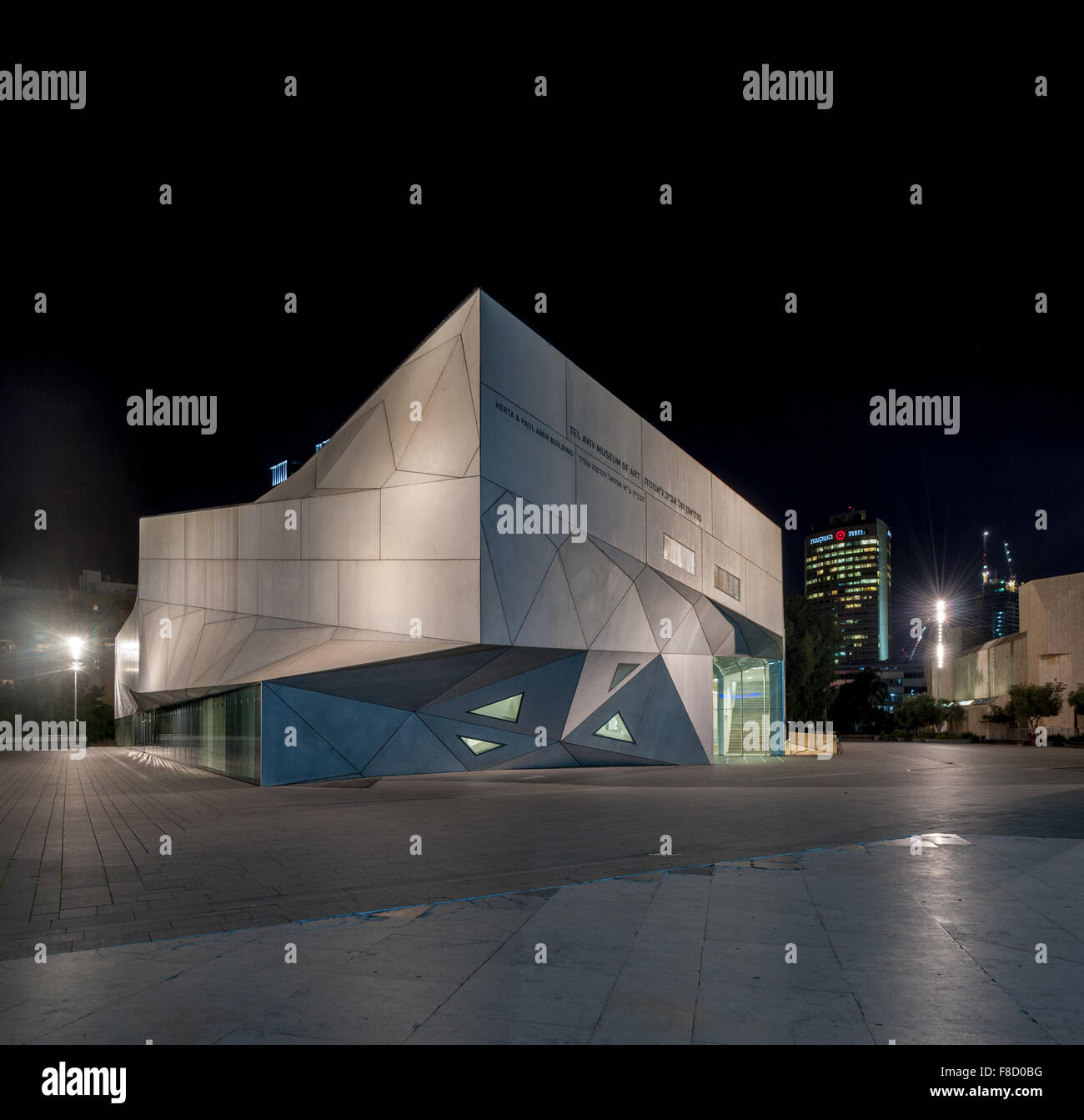 Israel, Tel Aviv, Herta and Paul Amir building - museum Tel Aviv at ...