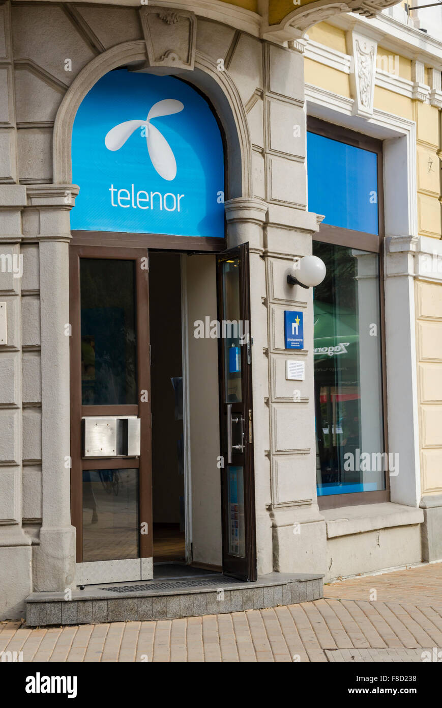 Telenor shop hi-res stock photography and images - Alamy