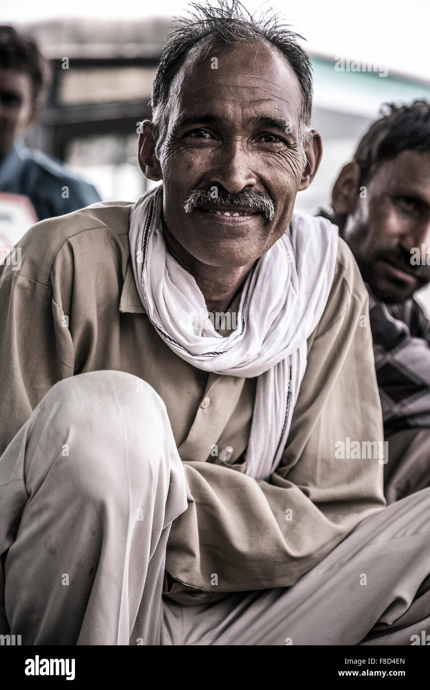 Man of india hi-res stock photography and images - Alamy