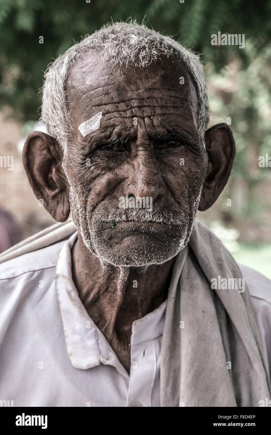 Old indian man hi-res stock photography and images - Alamy