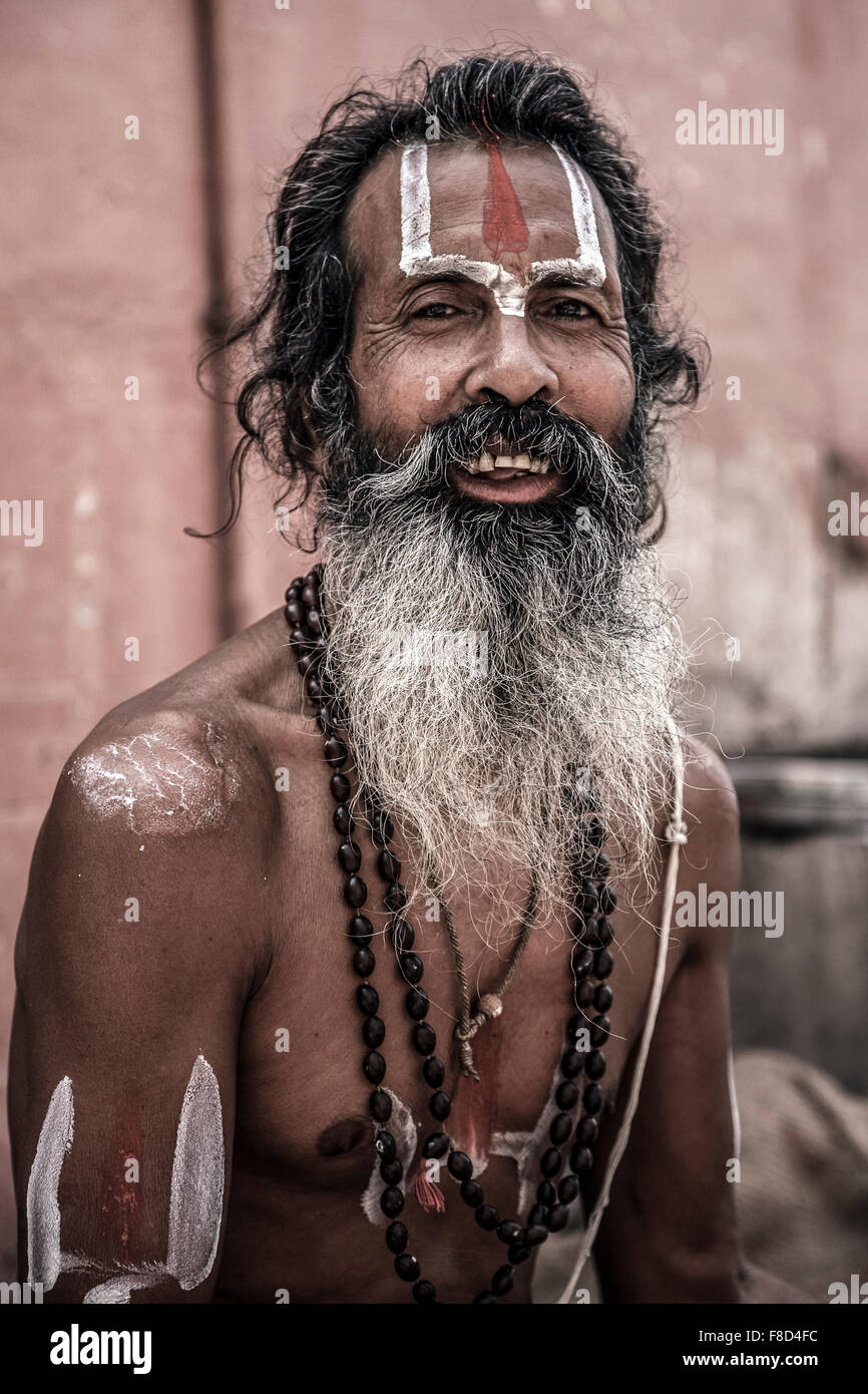 Sadhu on ghat varanasi hi-res stock photography and images - Alamy