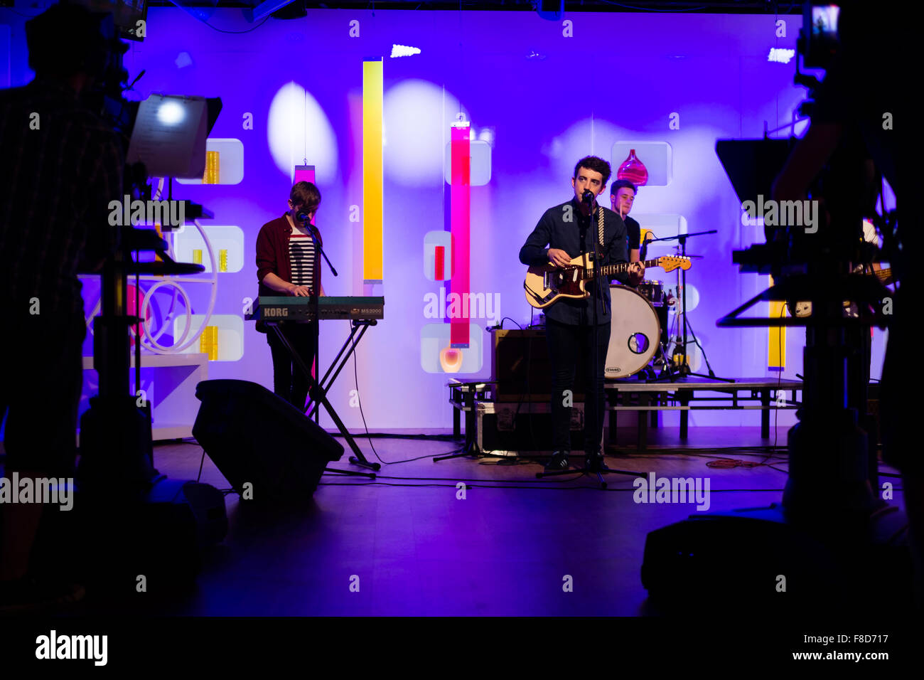 Tinopolis hi-res stock photography and images - Alamy