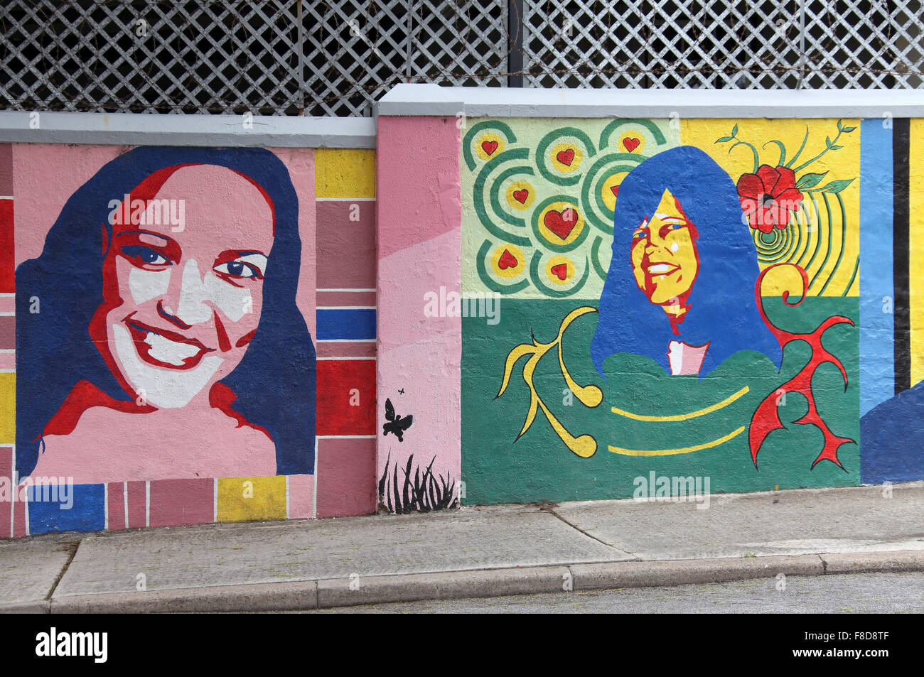 Community art centre hi-res stock photography and images - Alamy