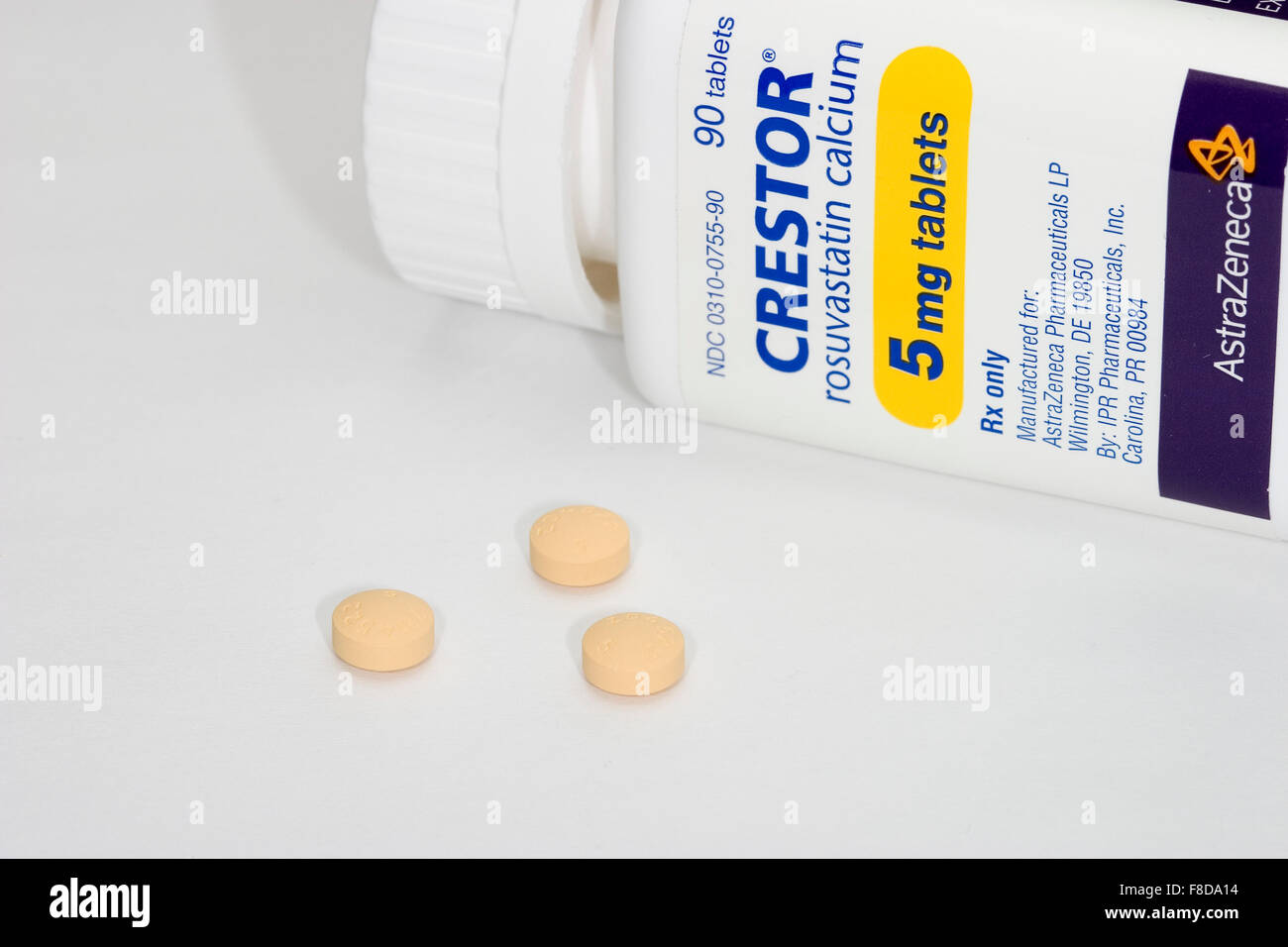 Crestor (risuvastatin). Cholesterol lowering drug Stock Photo - Alamy