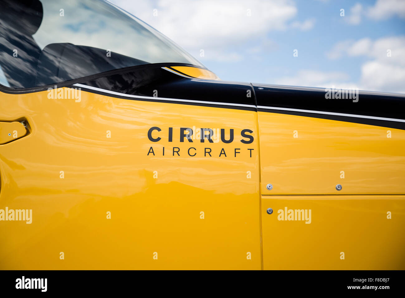 Cirrus Airlines Logo