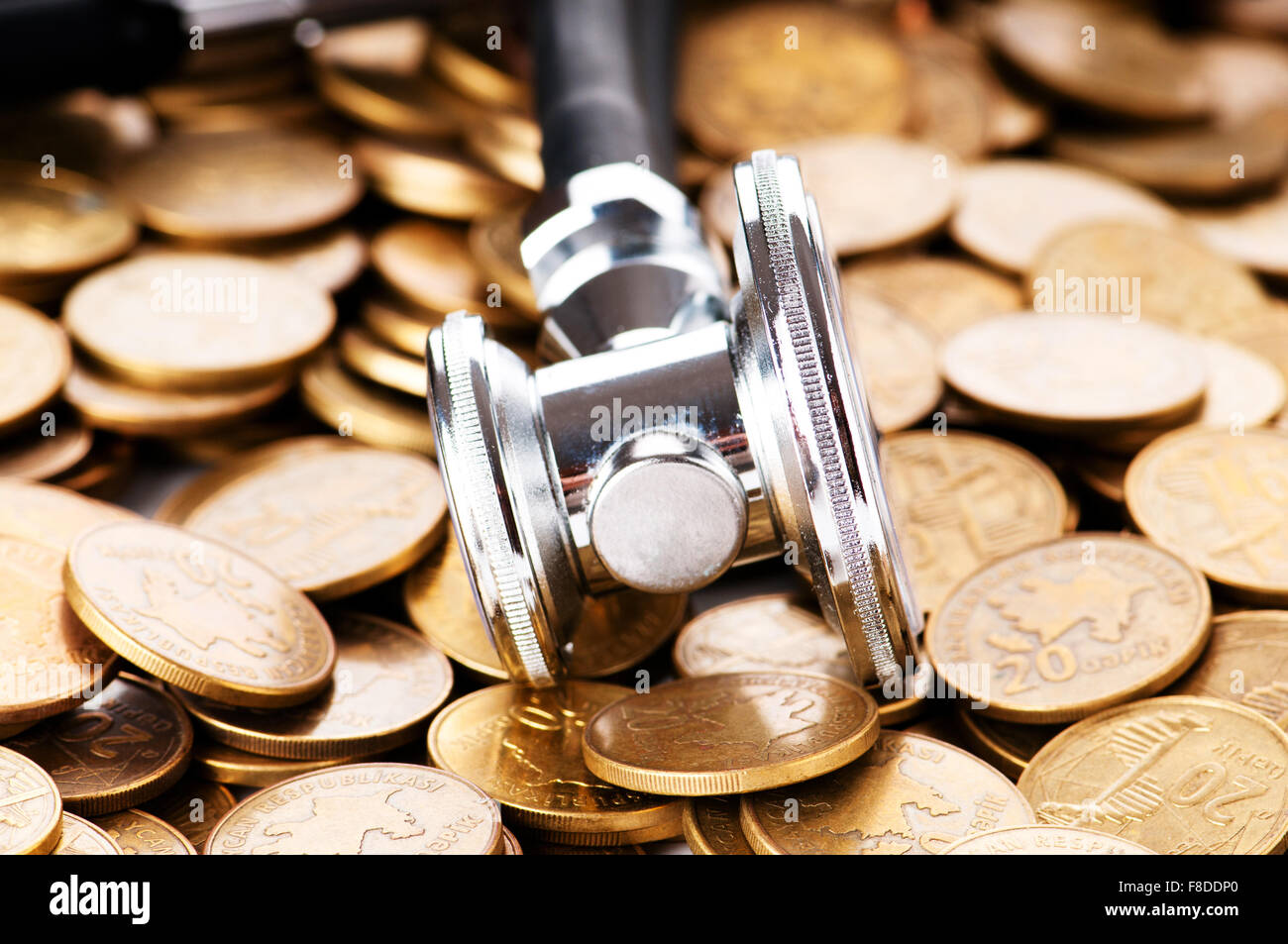 Stethoscope gold golden healthcare hi-res stock photography and images ...