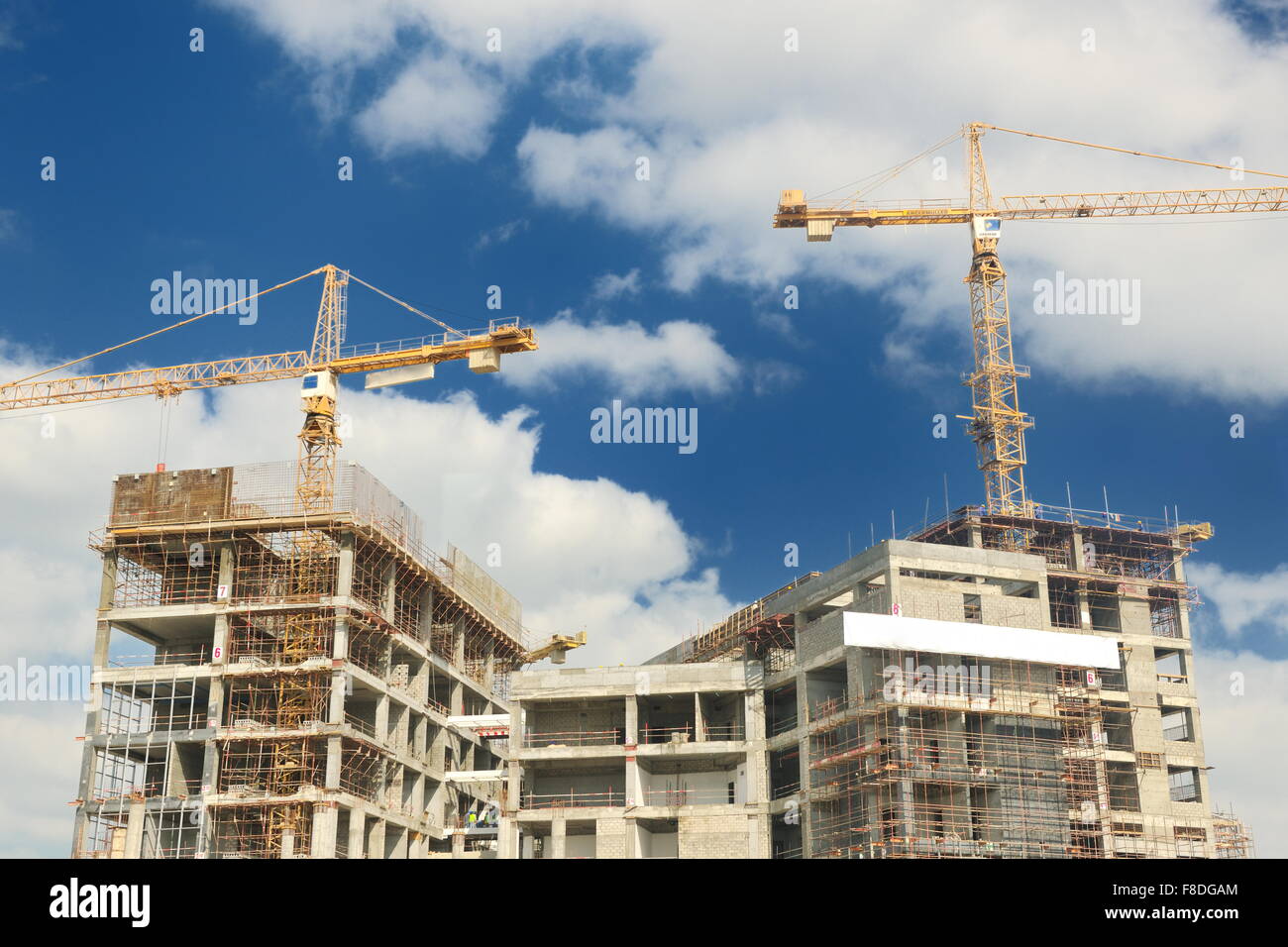 Construction site with crane and building Stock Photo - Alamy