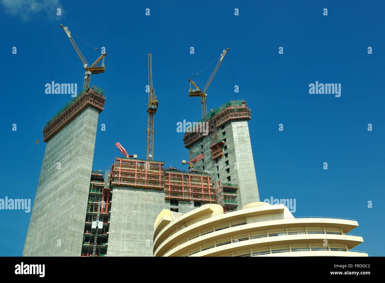 Construction site with crane and building Stock Photo - Alamy