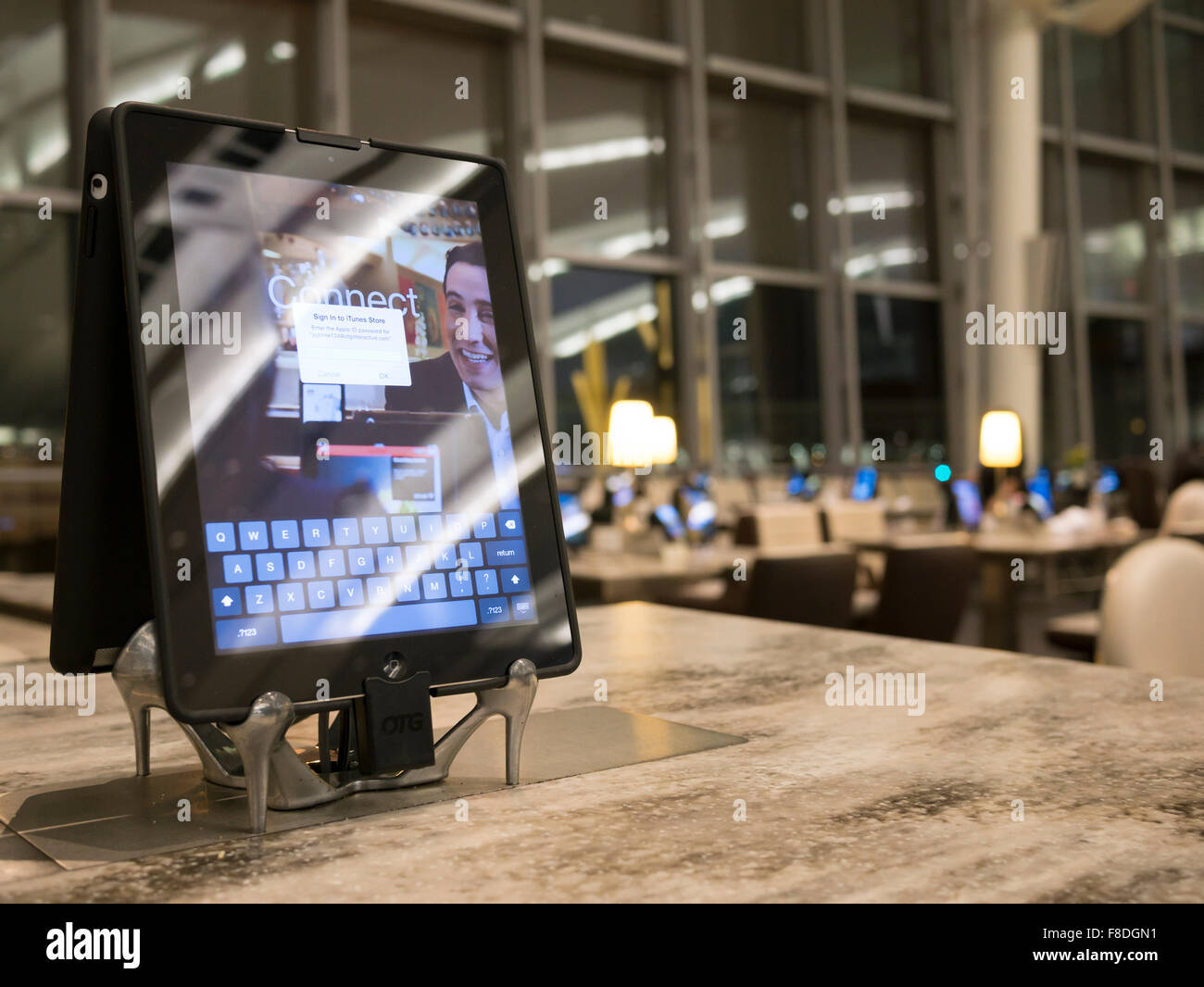 Toronto international airport Terminal 1 departure lounge food court ...