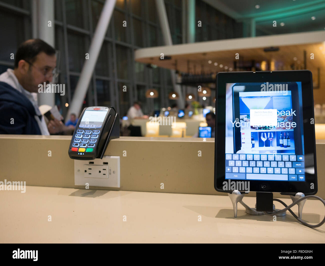 Food kiosk tables hi-res stock photography and images - Alamy
