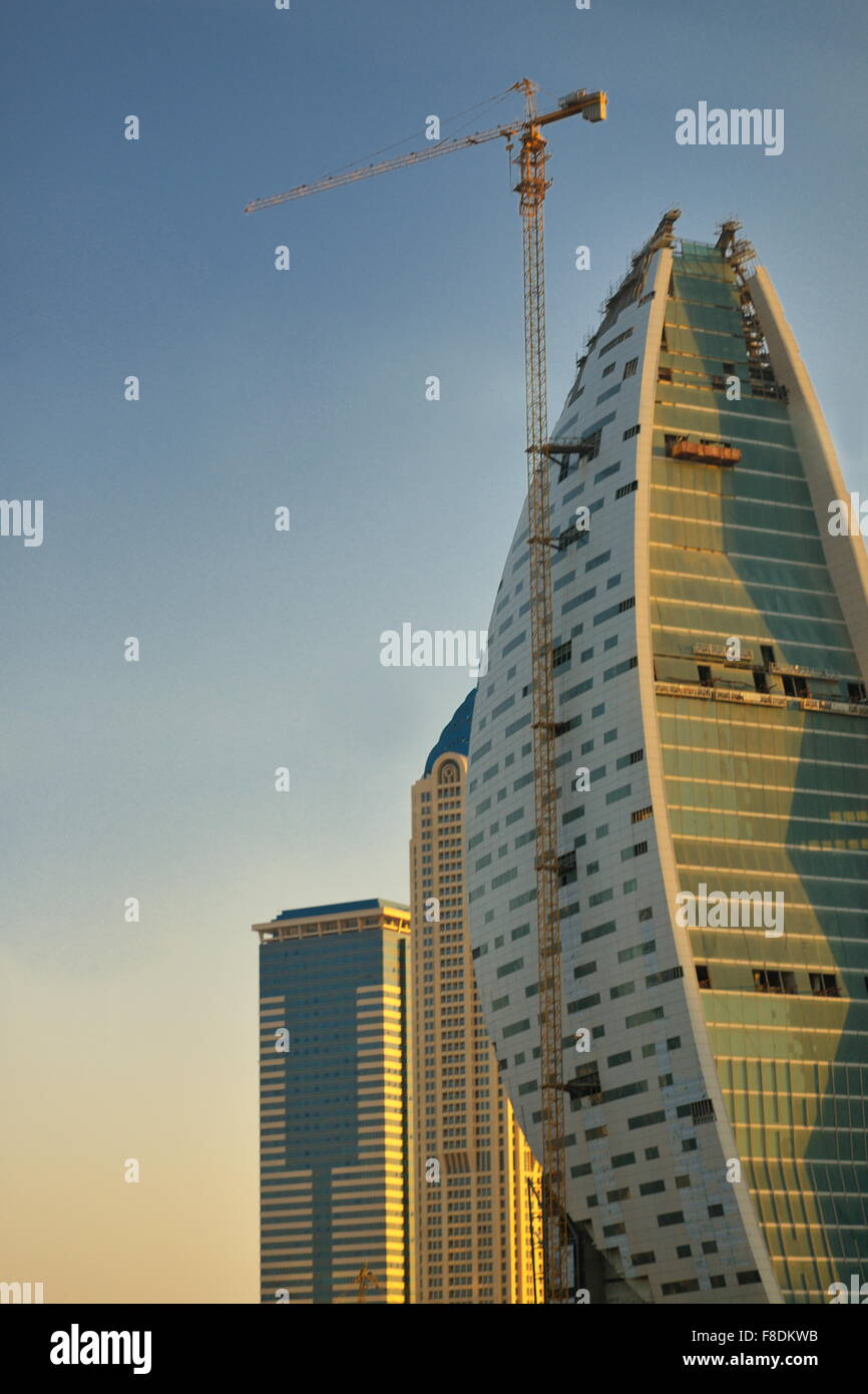 Construction site with crane and building Stock Photo - Alamy