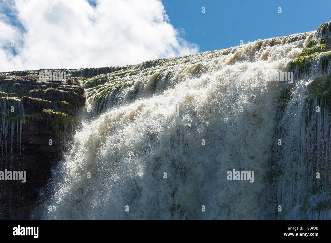Waterfall in the Canaima Lagoon, Venezuela Stock Photo - Alamy